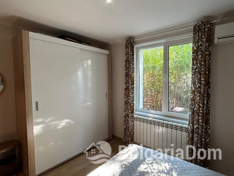 №12977, Excellent house with three bedrooms and a beautiful garden 160 ...